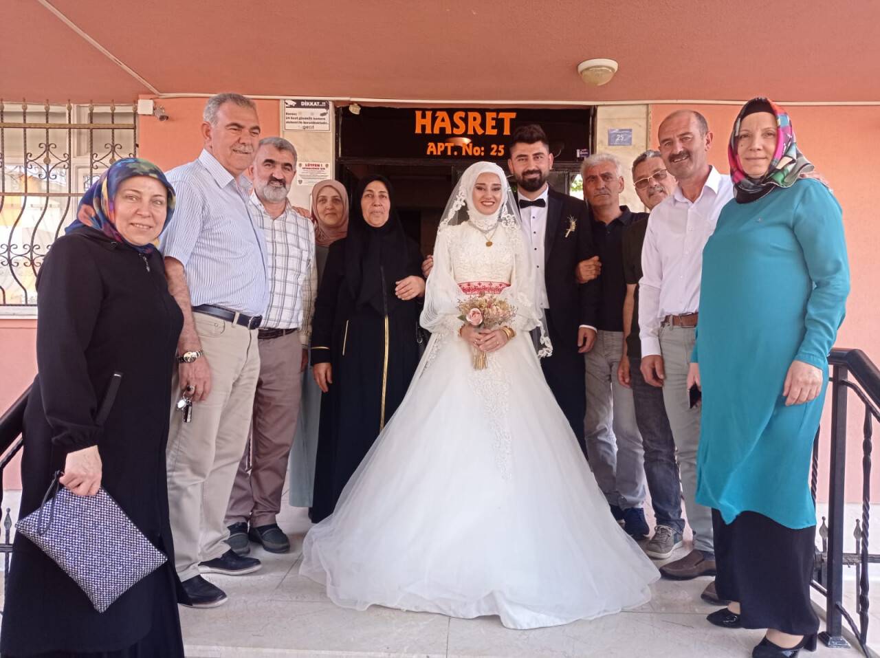 Bural ve Yıldırım ailelerinin mutlu günü