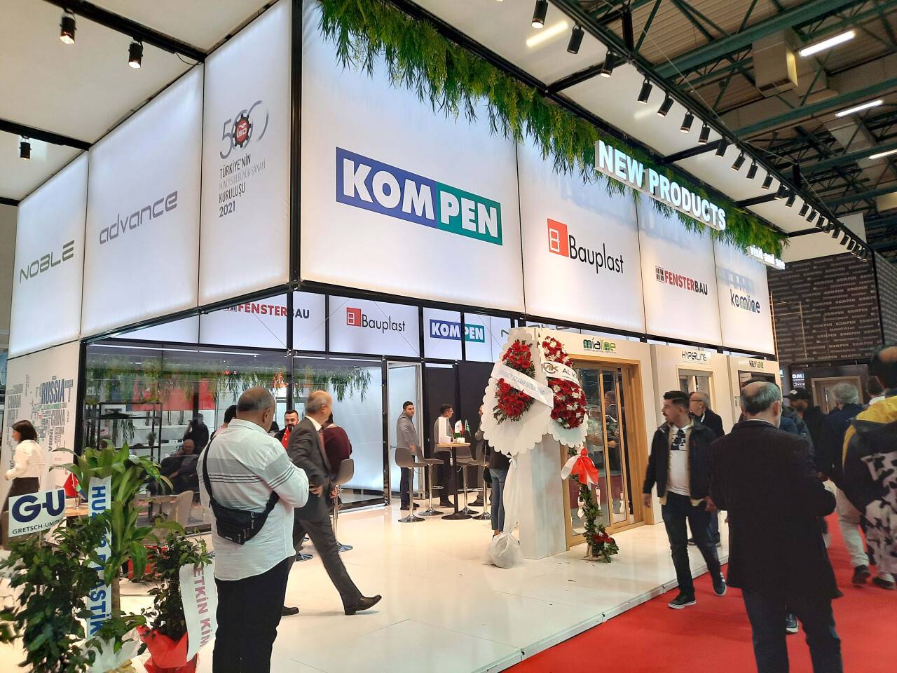 Kompen Avrasya Pencere 2022 Fuarı’nda yeni ürünlerini tanıttı